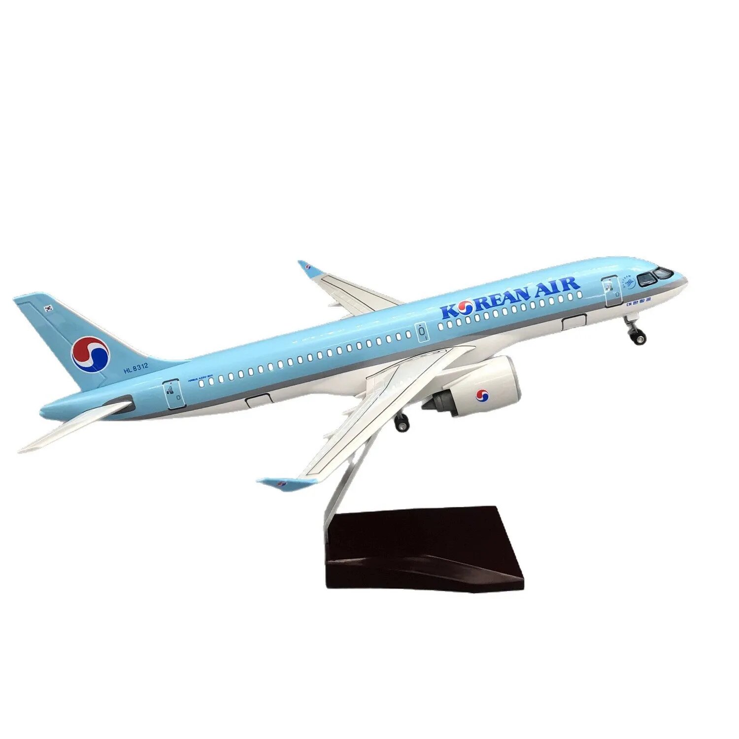 Модель самолета Korean Air A220-300 1:100 из смолы No LED