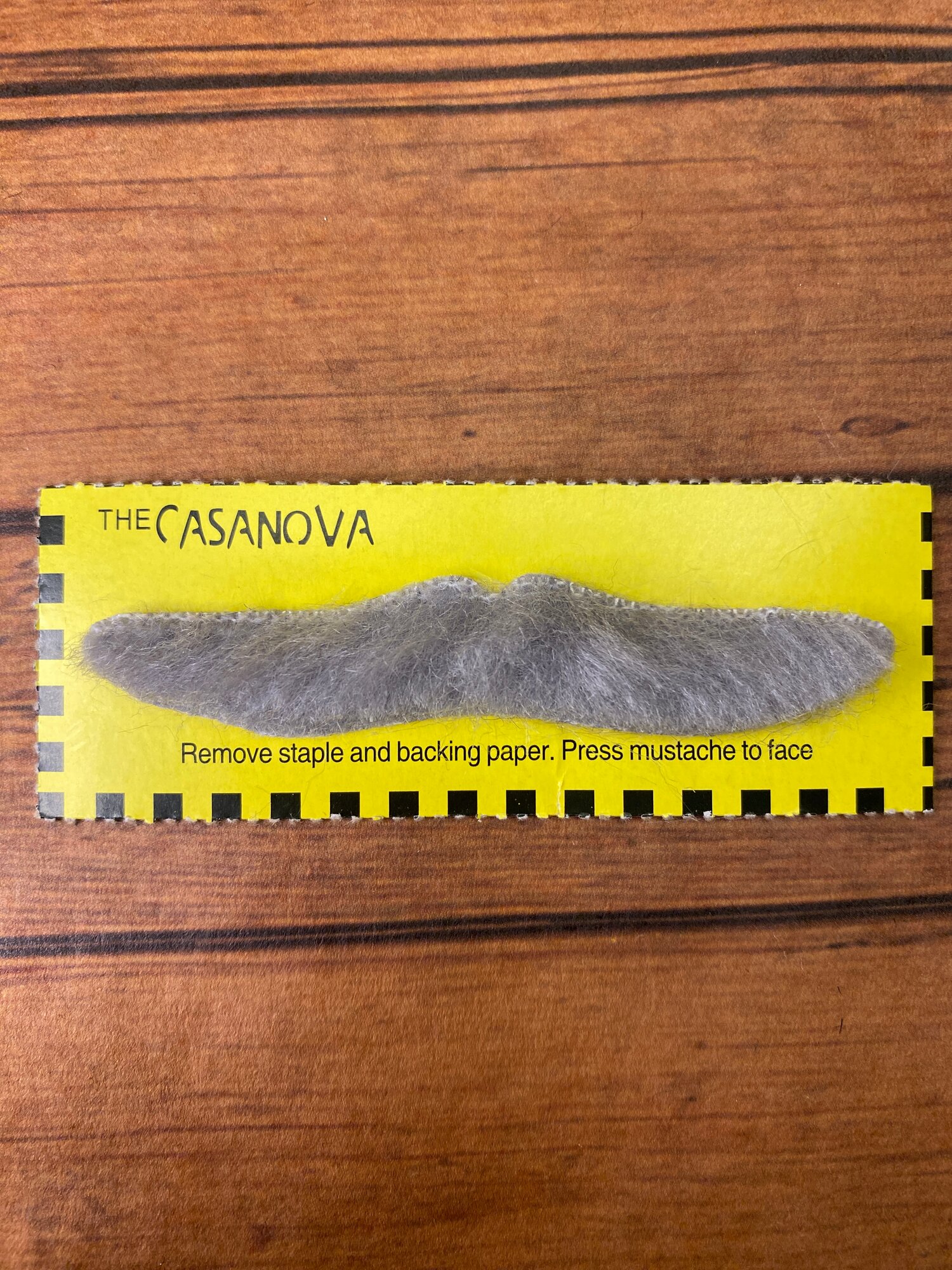 Усы карнавальные Casanova серые, средние 8 см, на скотче + сменный скотч