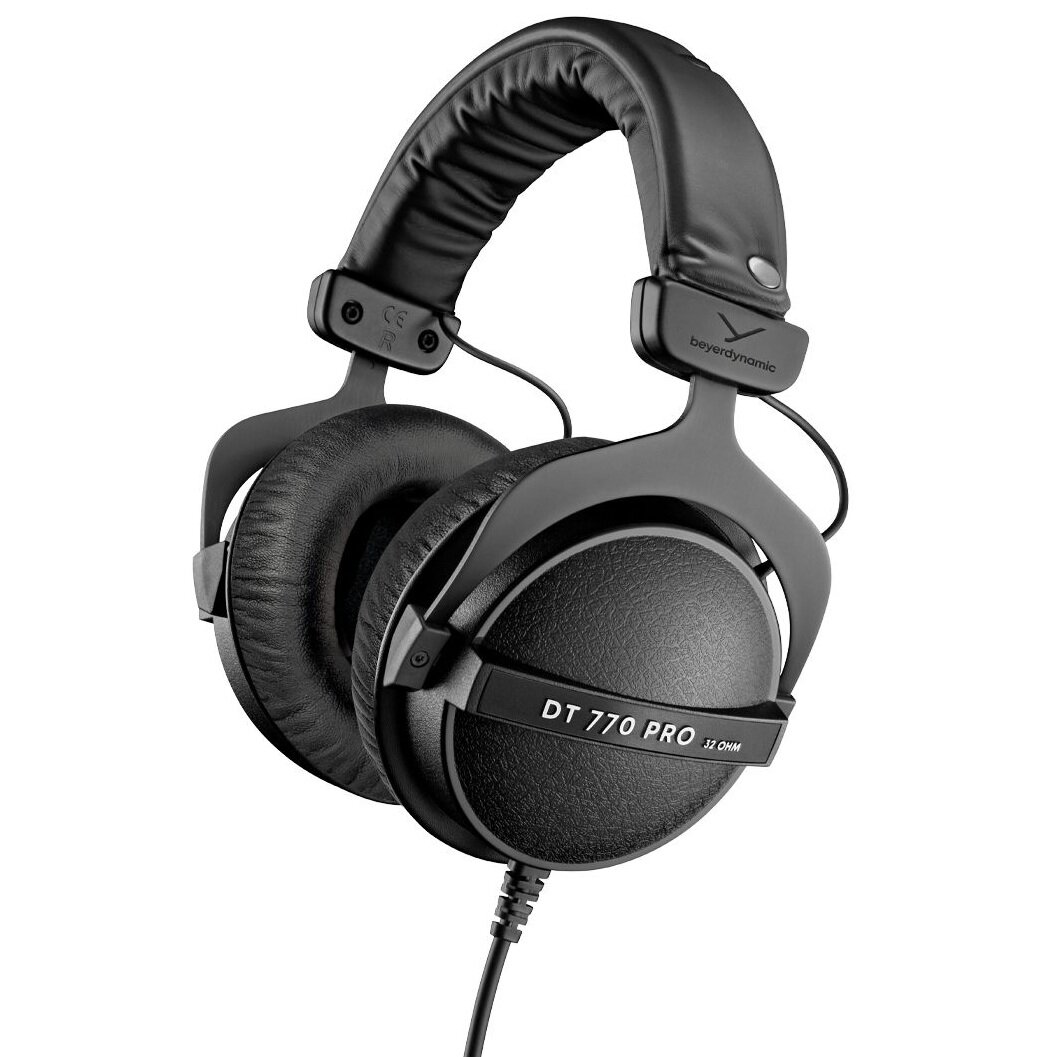 Наушники Beyerdynamic DT 770 Pro 32 Ohm Mobile Devices Reference headphones