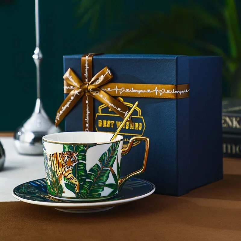 Чашка и блюдце Royal Albert, изумрудный, 220мл, в подарочной коробке