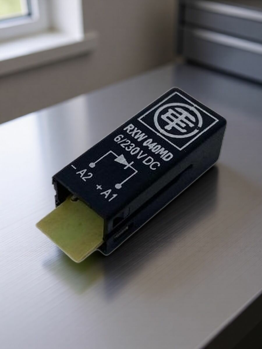 Schneider Electric защитн. диод 12-250В пост . тока RXW040MD