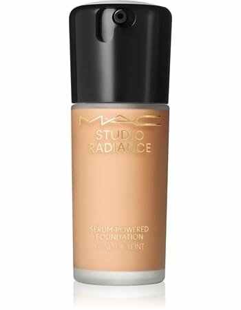 Тональный крем M.A.C. Studio Radiance Serum-Powered Foundation, оттенок NW22, 30 мл