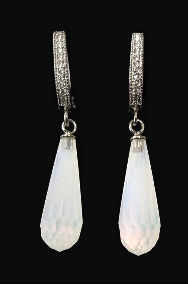Серьги с подвесками, серебро, 925 проба, родирование, фианит, лунный камень
