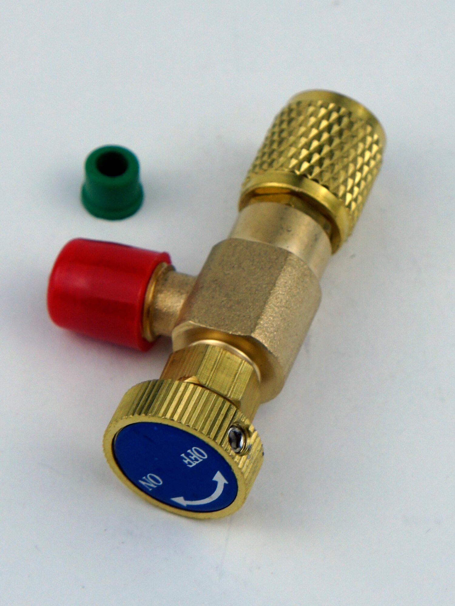 Сервисный вентиль для заправки фреоном WF01 R22/R134 (F1/4-M1/4)