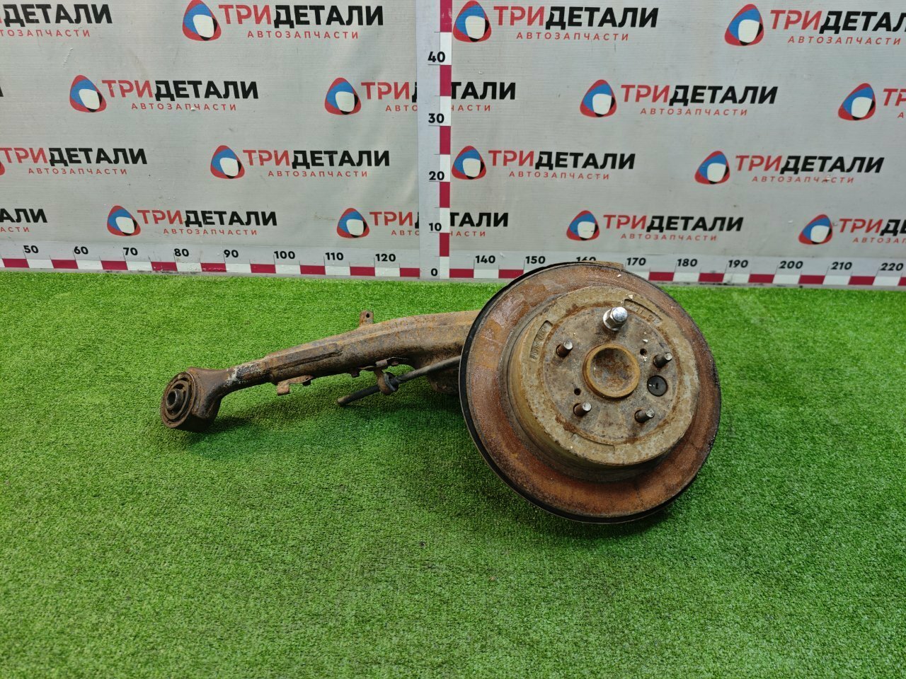 Кулак поворотный Lifan X60 1.8 LFB479Q 2013 задн. прав. (б/у)