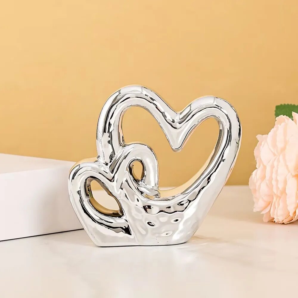 Статуэтка серебро, высота 9.5 см, длина 9.5 см
