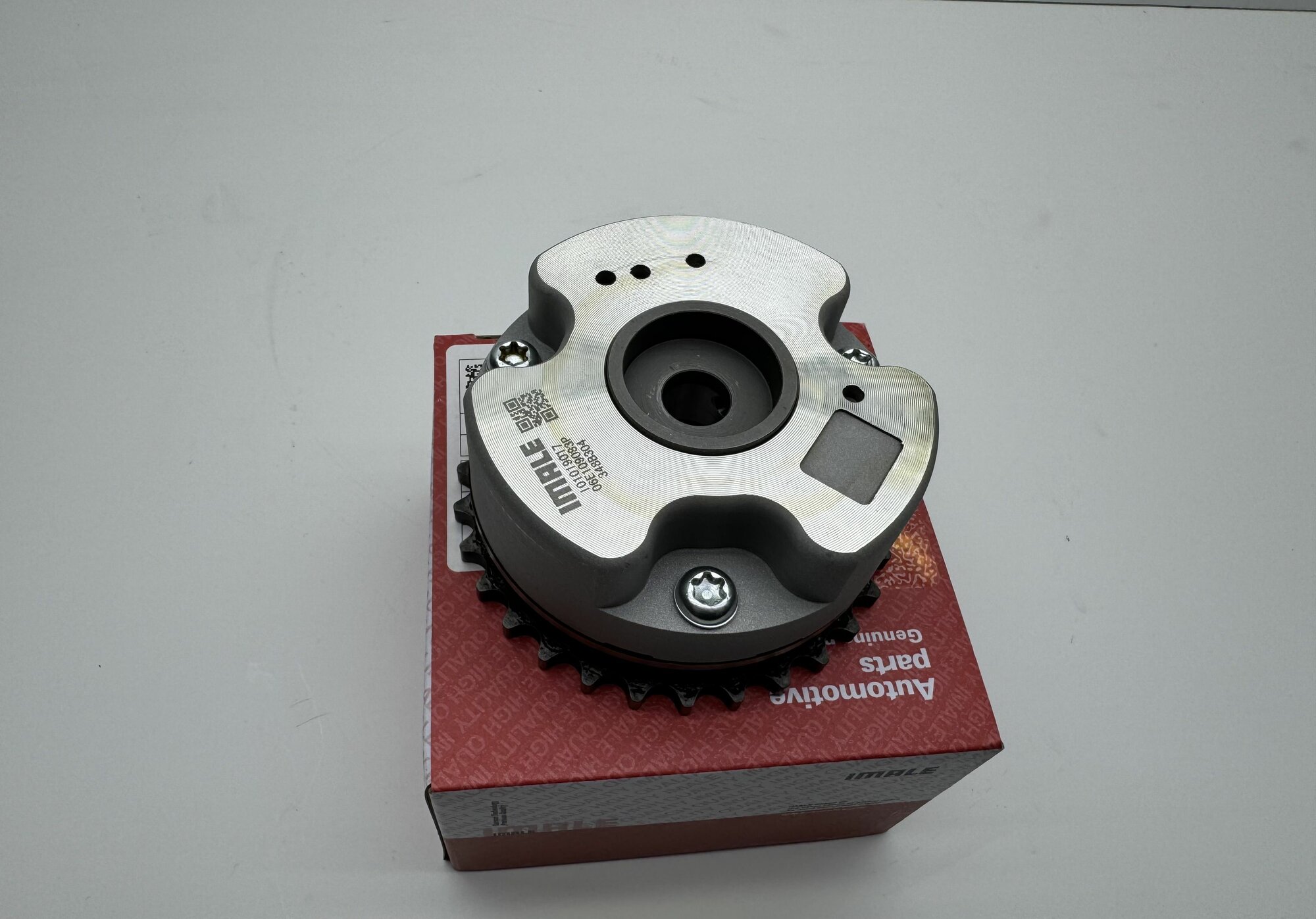 Новый фазорегулятор (впуск) VW VАG 3.0 FSI CRE IMALE/IMLENG I01019017 06E109083P