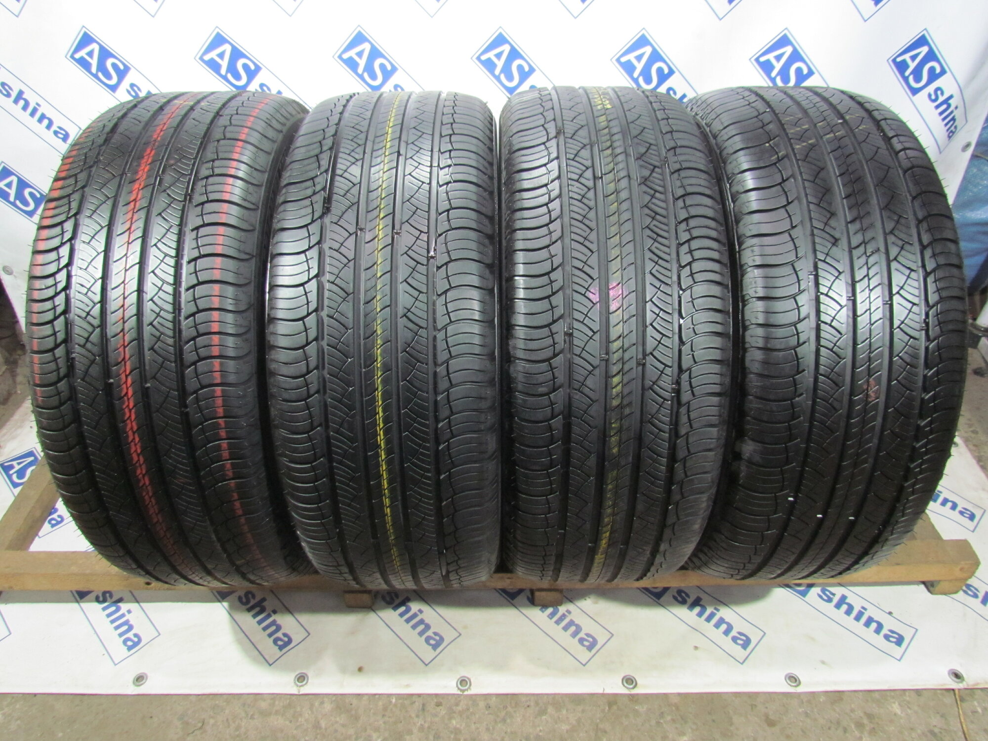Комплект (4 шт) Michelin Latitude Tour HP 265 45 R21 летние БУ шины 5-10% износ , артикул 0027780