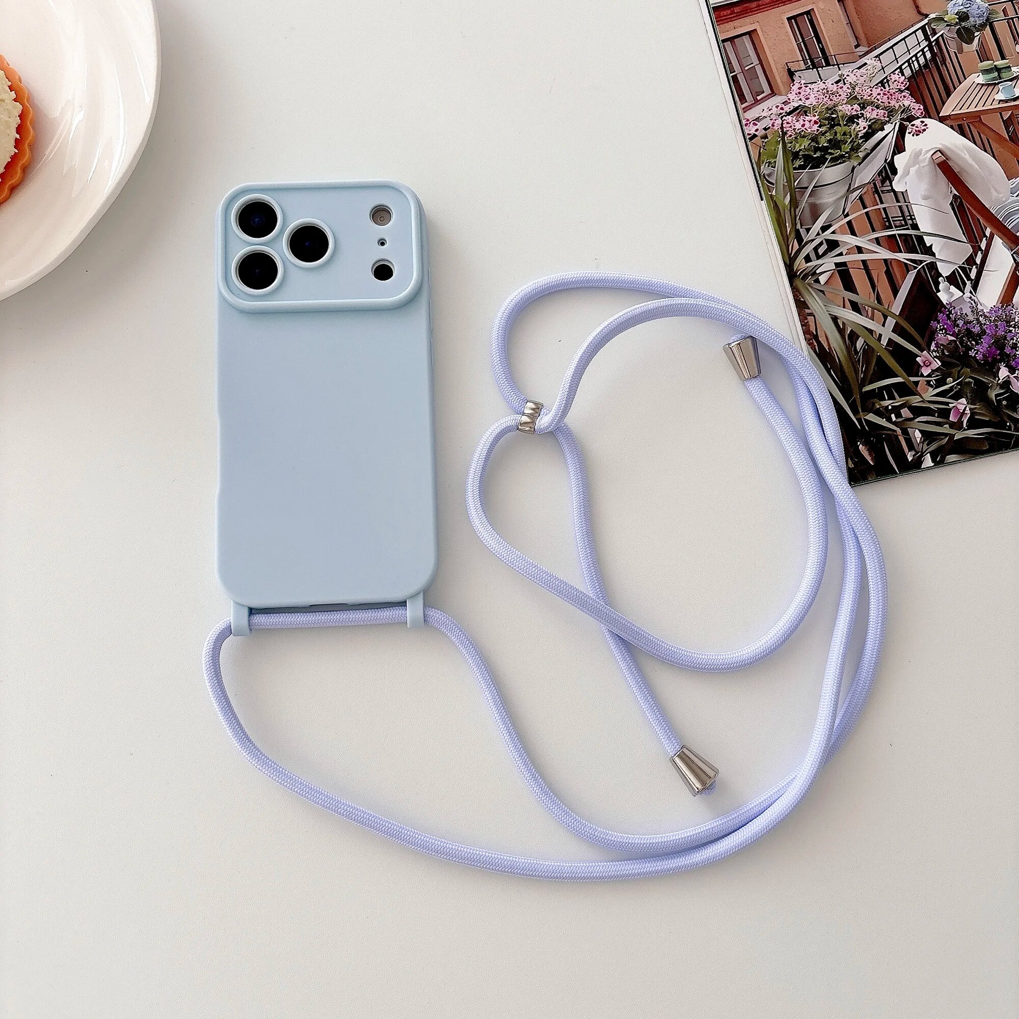 Голубой чехол-шнурок для iPhone 14 Pro