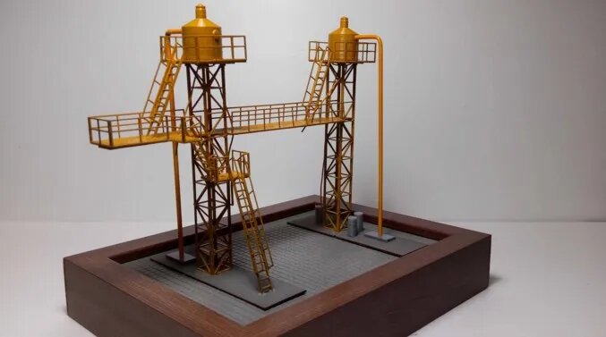 Модель железной дороги 1/87, нефтяная станция, пластик
