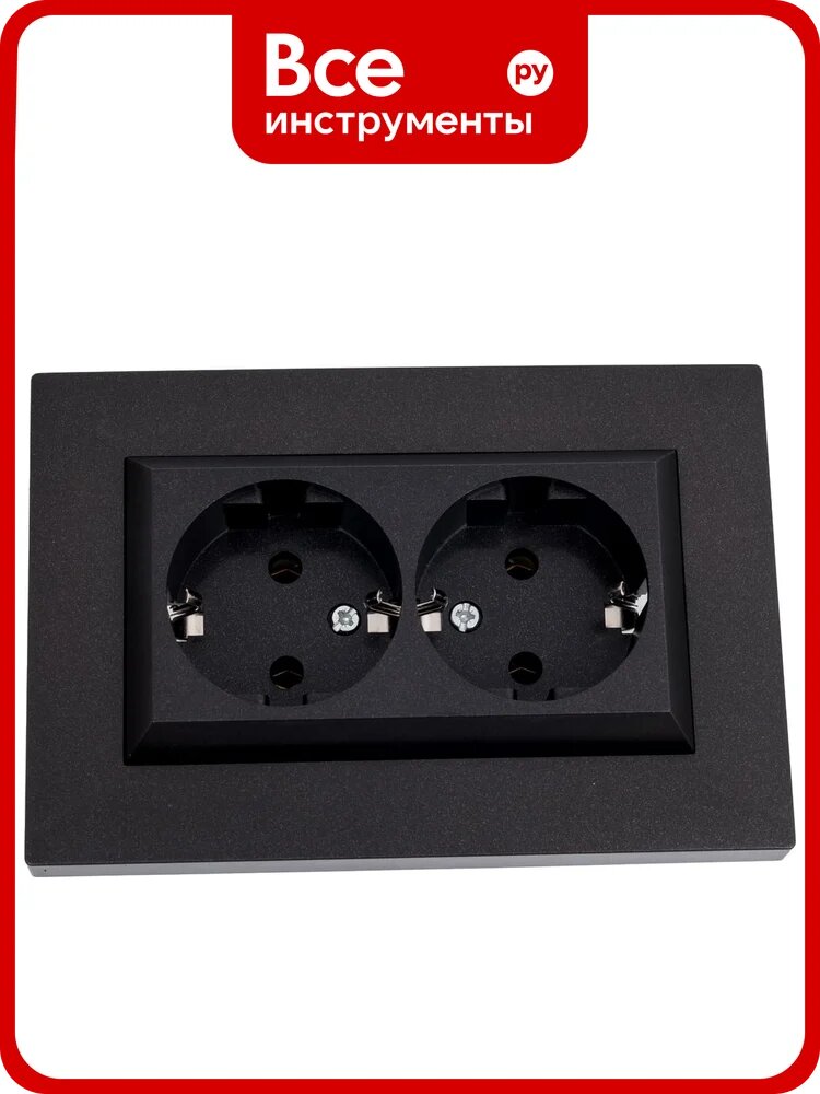 Розетка MAKEL 2-я с/з СП KAREA RIZZ 16А IP20 черн. 88054082 надежной конструкции