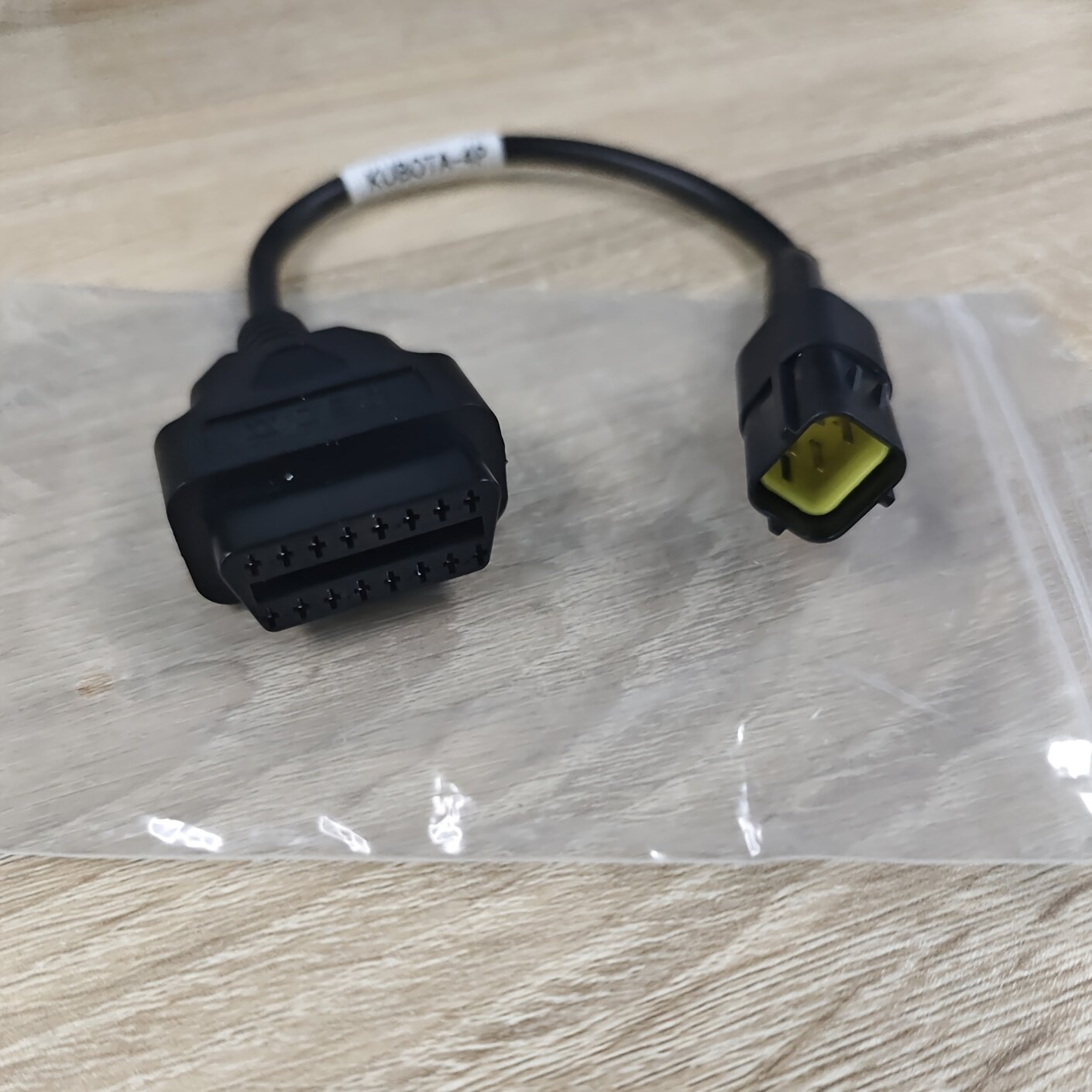 Адаптер OBD2, кабель-переходник с 4-контактного на 16-контактный разъем OBD1/OBD2 для диагностики, совместим с OBDII сканерами и код-ридерами
