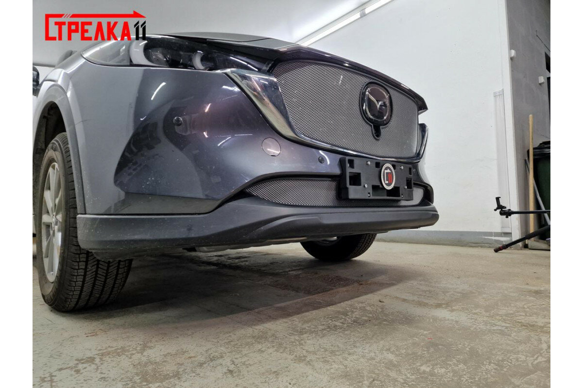 Защитная сетка радиатора с окантовкой и защелками для MAZDA CX-5 2021- (II рестайлинг), китайская сборка, 2шт, хром