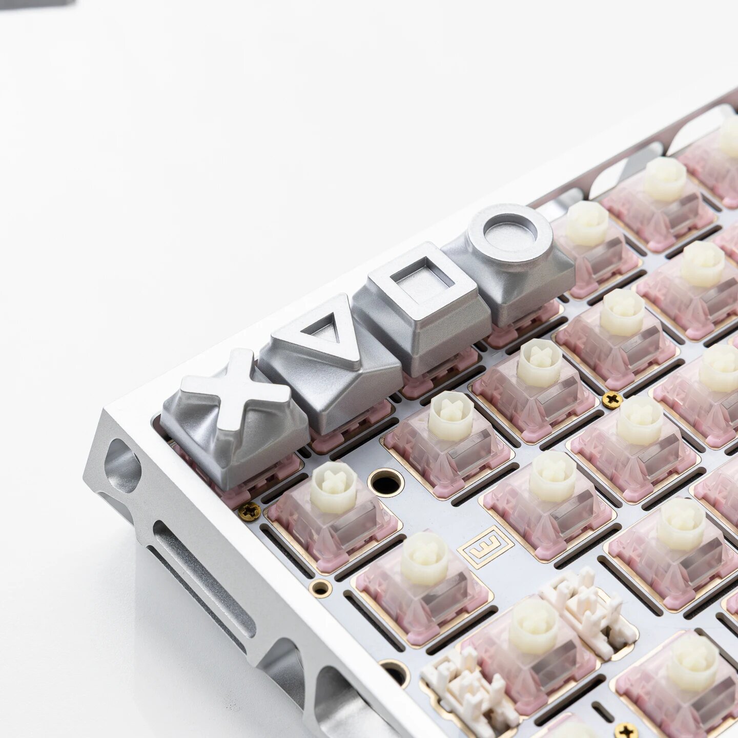 Artisan Металлические Кейкапы 4 шт. Черный Цинк Профиль Cherry Для MX Клавиатур Белый, Silver