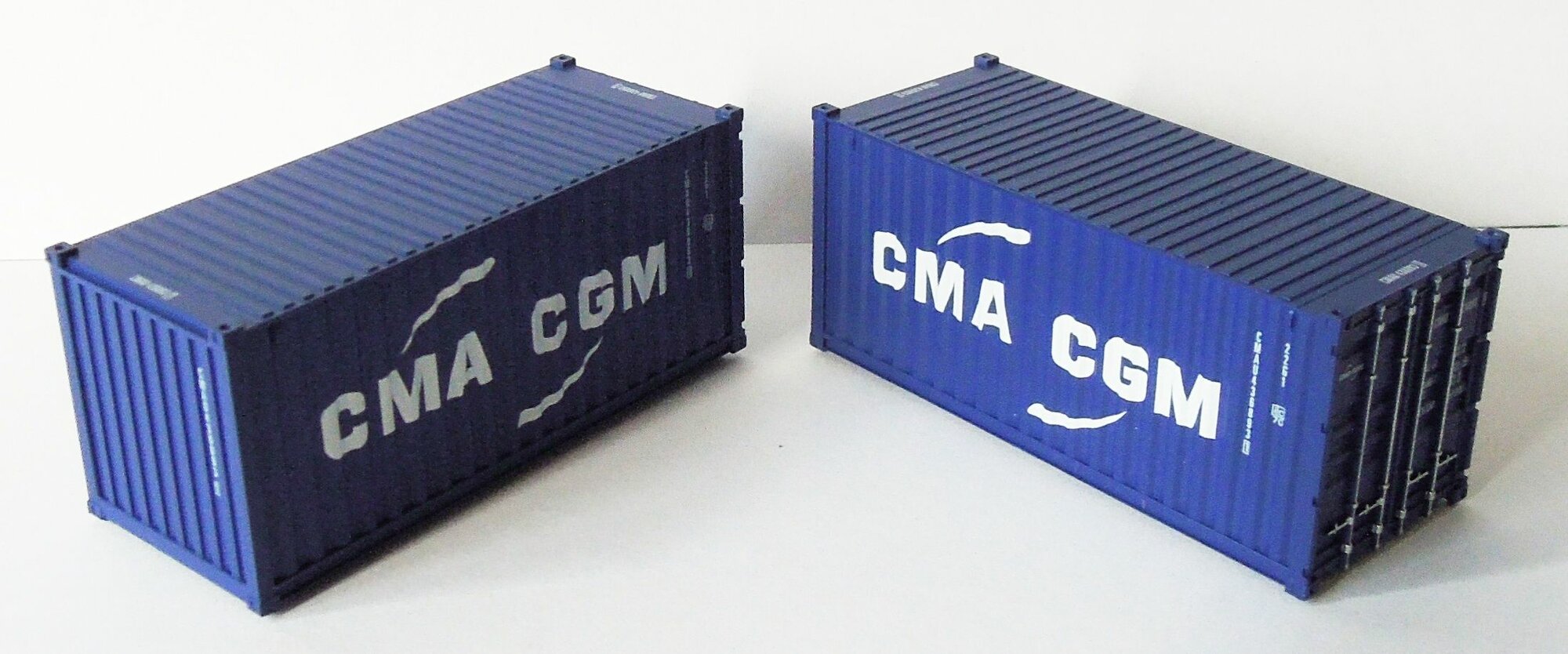870401 MTD Набор 20-футовых контейнеров CMA CGM (2 шт.) - модель в масштабе 1/87 для игрушечной железной дороги H0 16,5мм