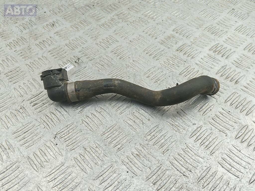 Патрубок отопителя (печки) Opel Vectra C (2002-2008)