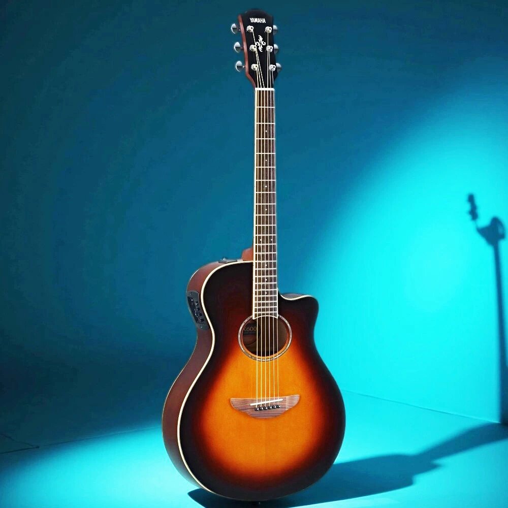 Электроакустическая гитара Yamaha APX600 OVS