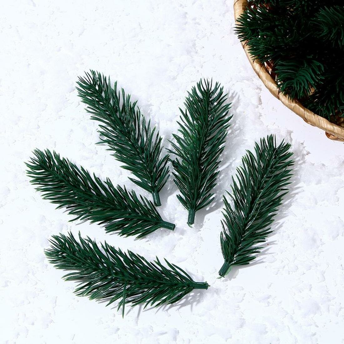 Декор «Ветки ели мини» набор 100 шт, размер 1 шт. — 10 × 3 × 3 см