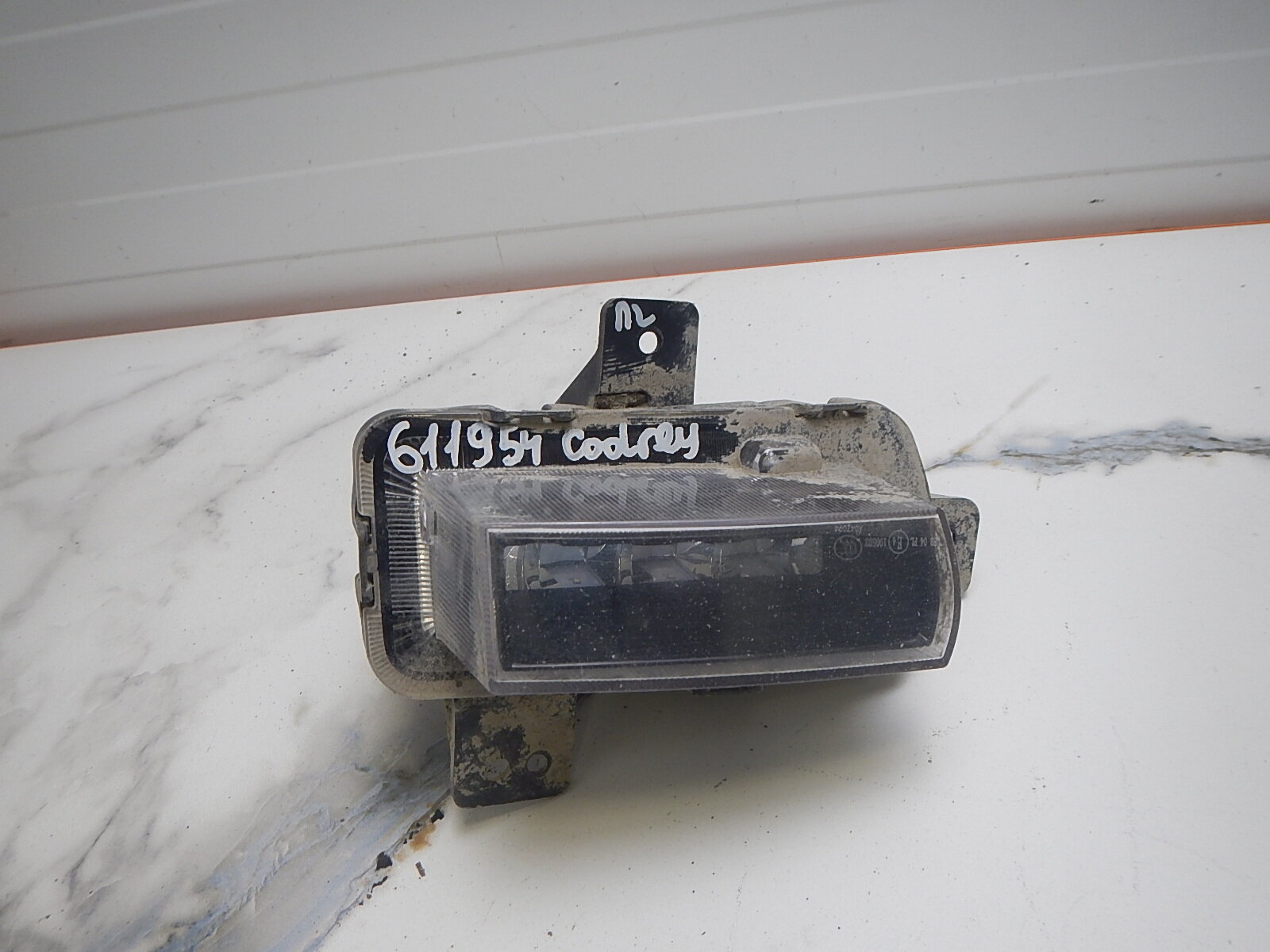 Б/У Фара противотуманная левая, Geely (Джили)-COOLRAY (20-) GEELY COOLRAY (20-) Нет части крепление. 611954 GEELY арт. 6...