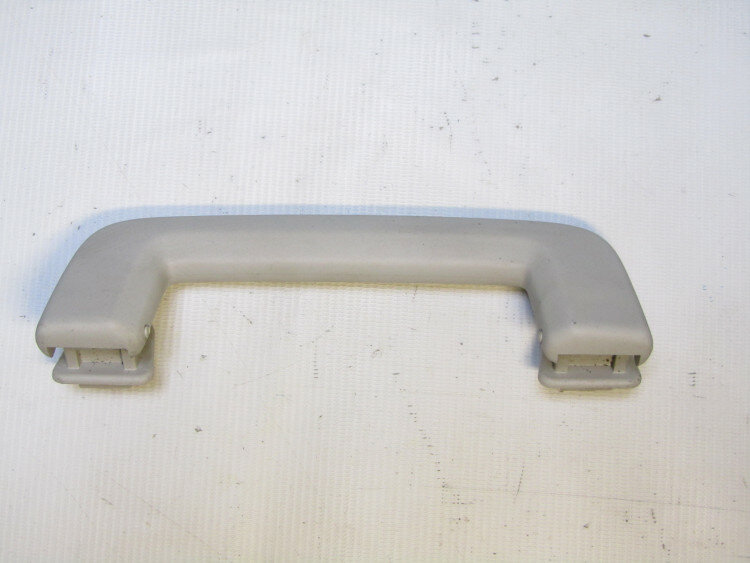 Ручка салонная потолочная передняя левая или правая LR008966 Land Rover Freelander 2