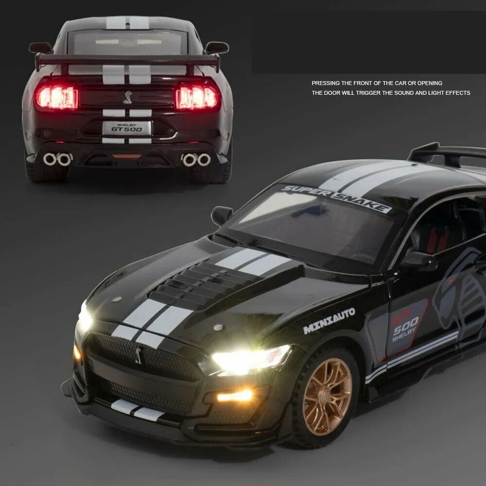 Игрушечная машина Ford Shelby GT500, 1:32, металлическая, инерционная, со звуком и светом, черная
