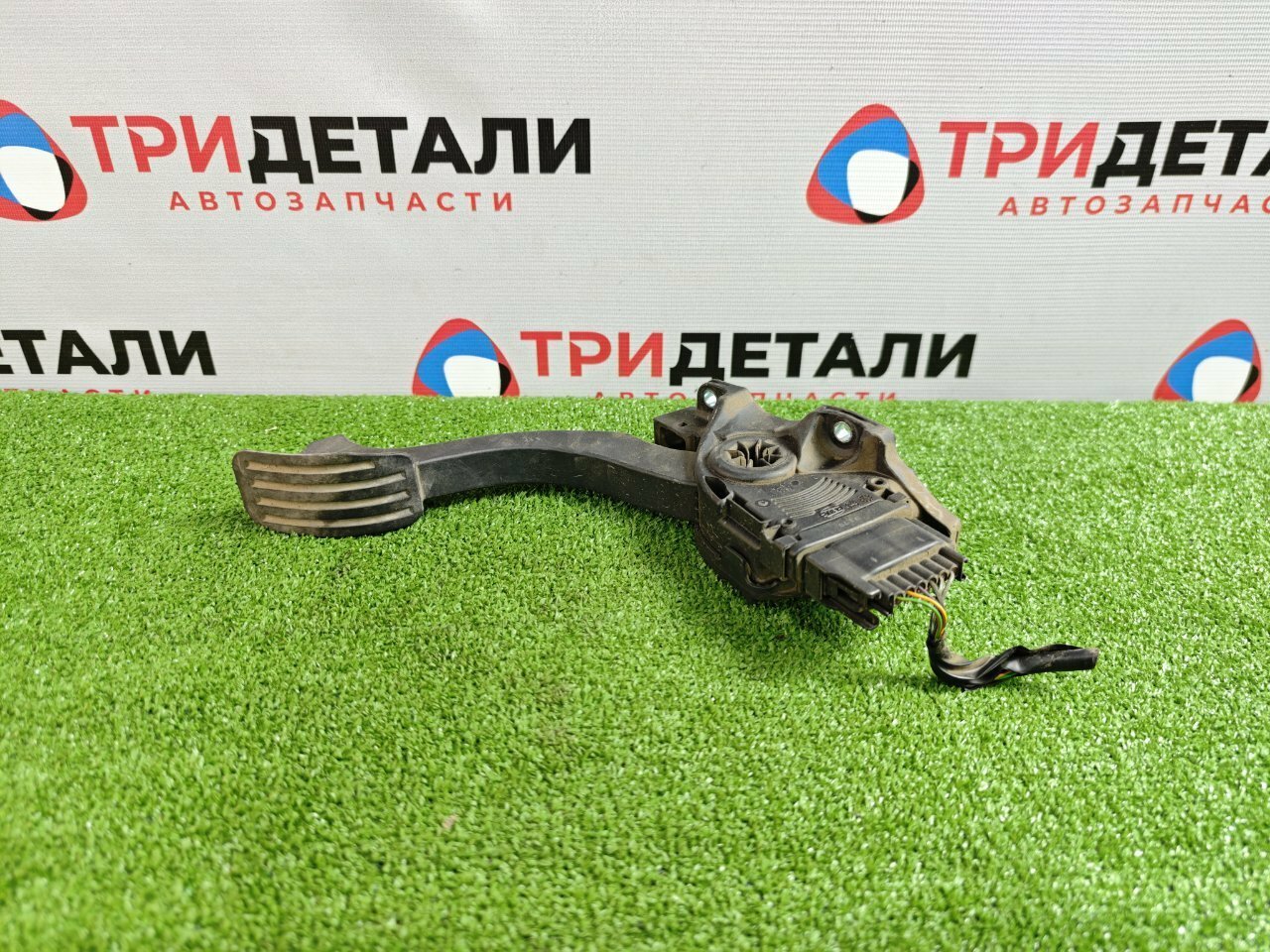 Педаль газа Ford Mondeo 2.0 AOBA 2010 (б/у)
