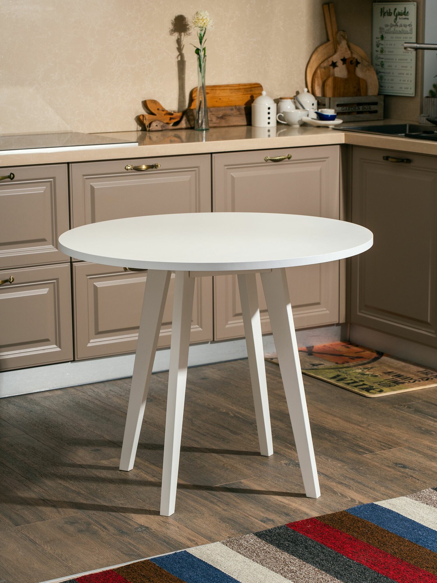 Стол для кухни, обеденный, нераскладной 80 см, деревянный