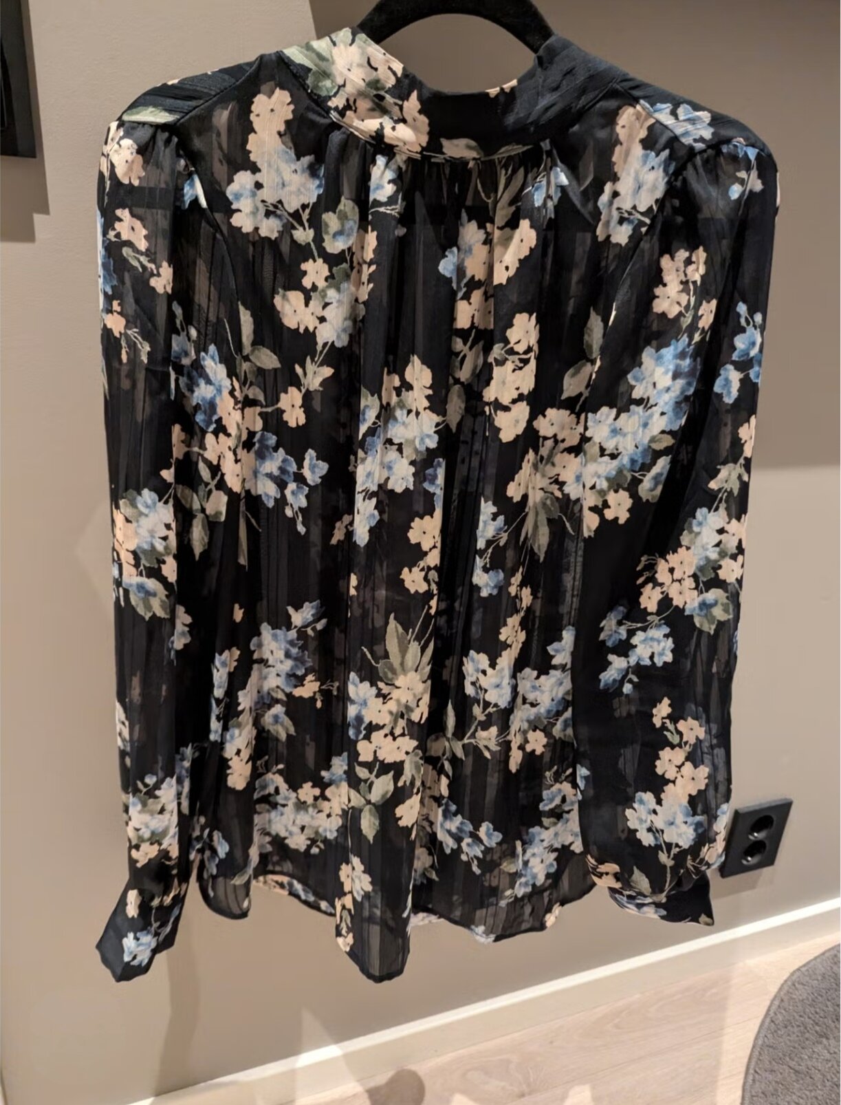 Блуза H&M
