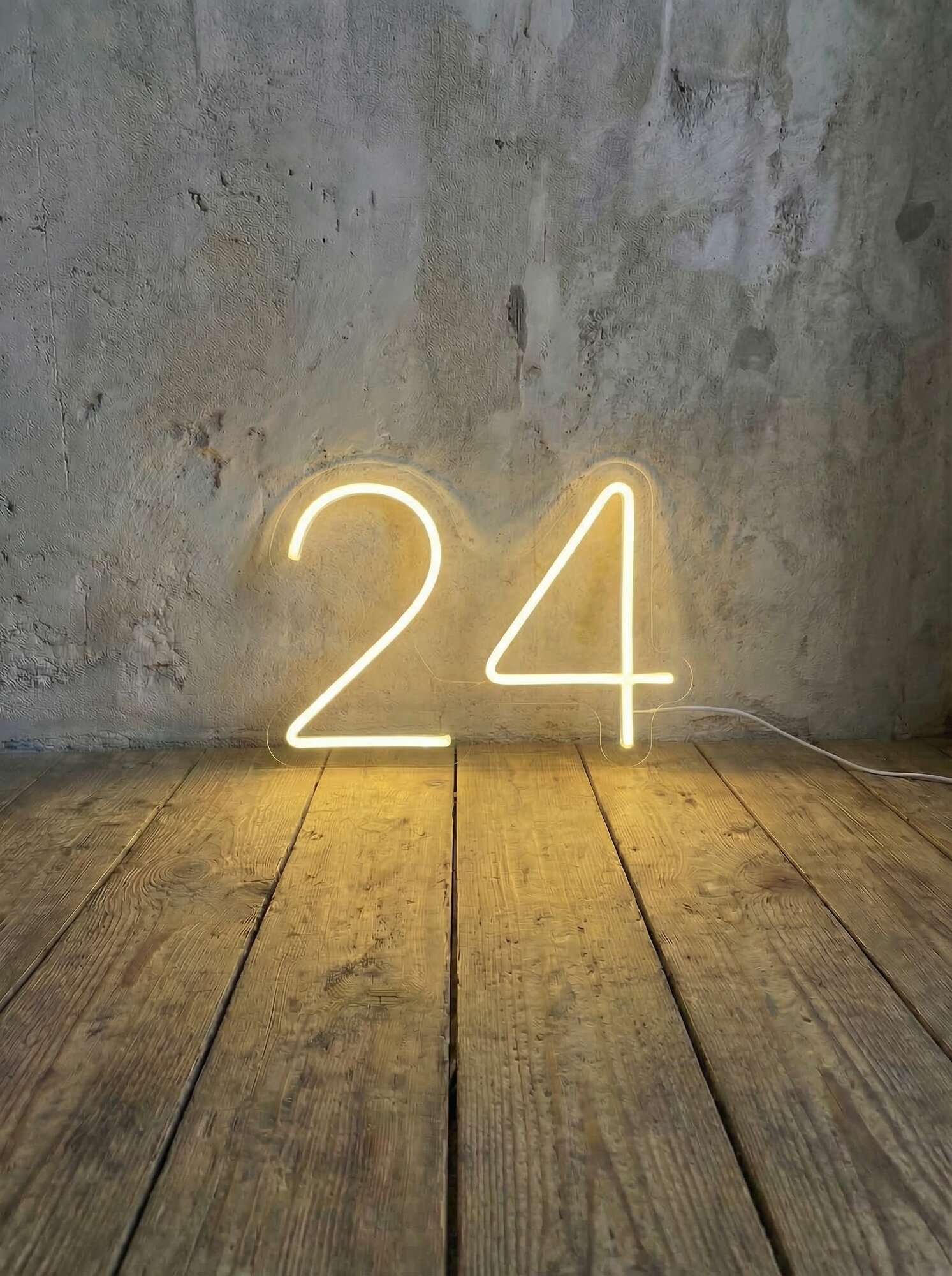 Неоновая вывеска "24" 52х40 см, неоновая надпись, LED светильник для магазина, аптеки