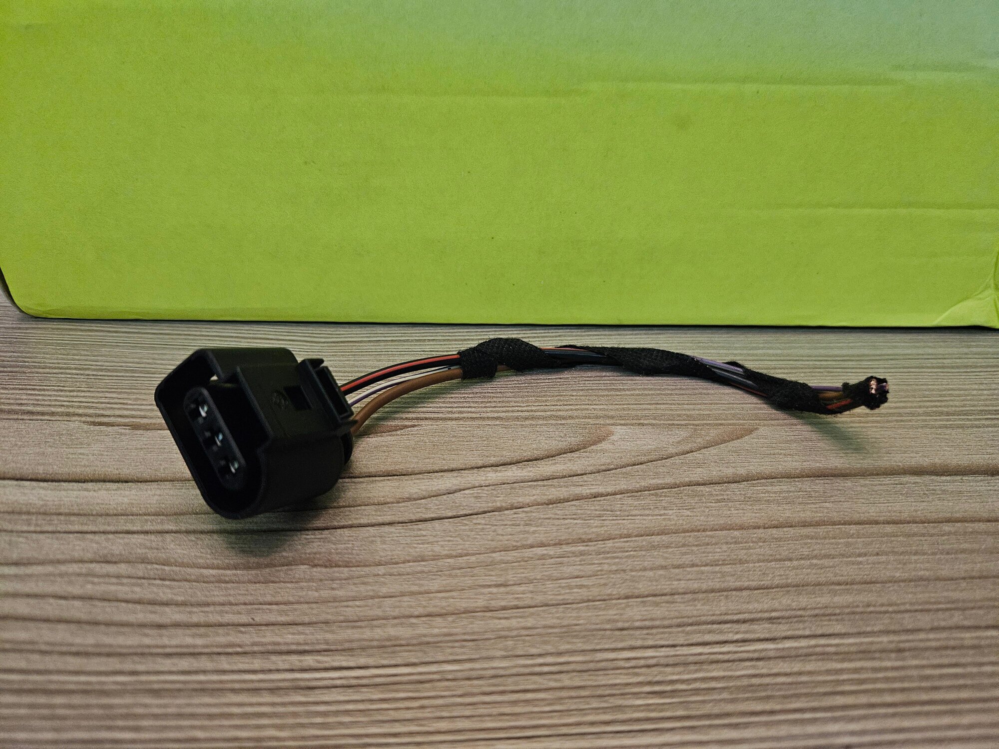 Разъюм штекер трехконтактный Vag на 3 пина оригинал