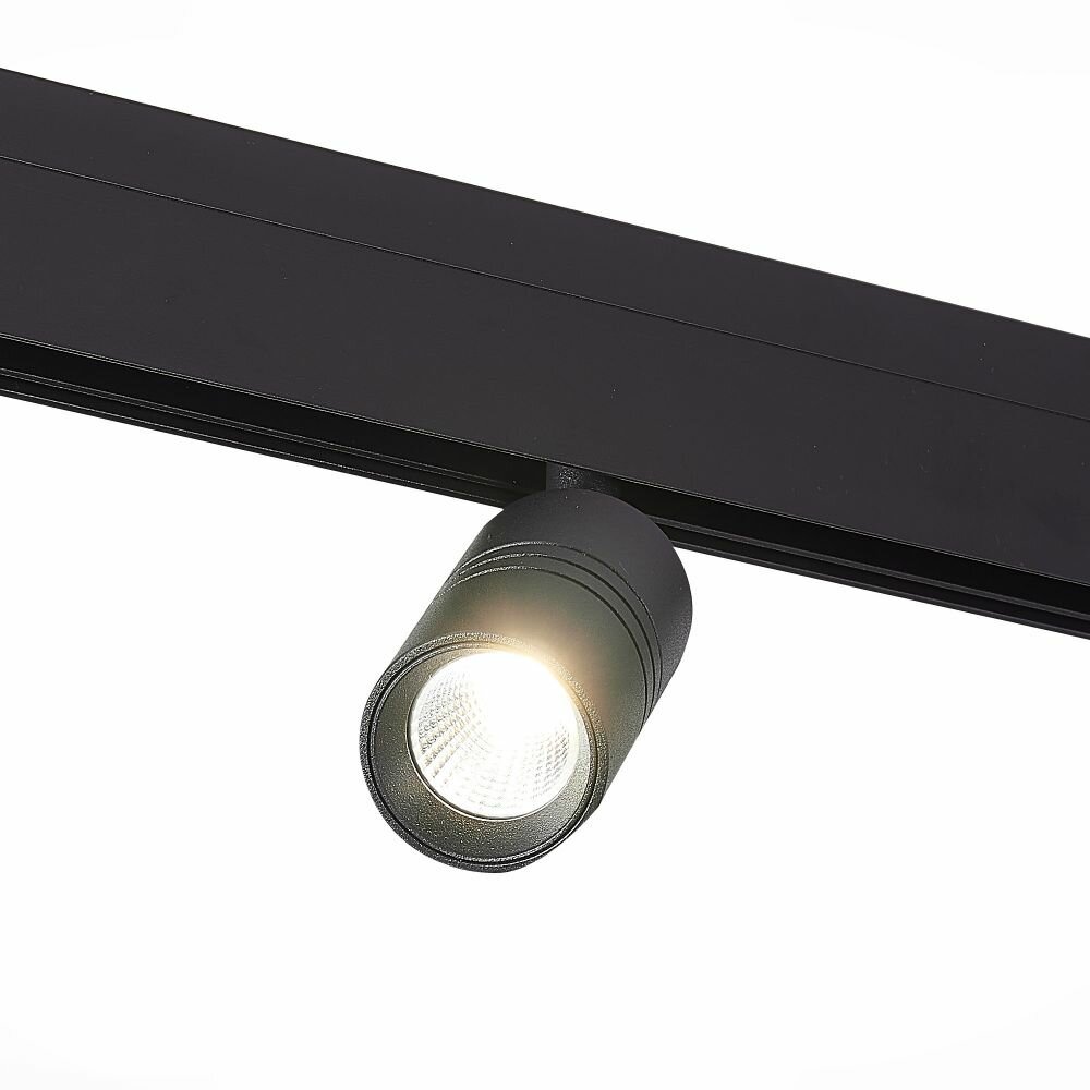 ST365.446.07 ST-Luce Магнитный трековый светильник Черный LED 1*7W 4000K 595Lm Ra>90 36° IP20 D44xH90 48V.