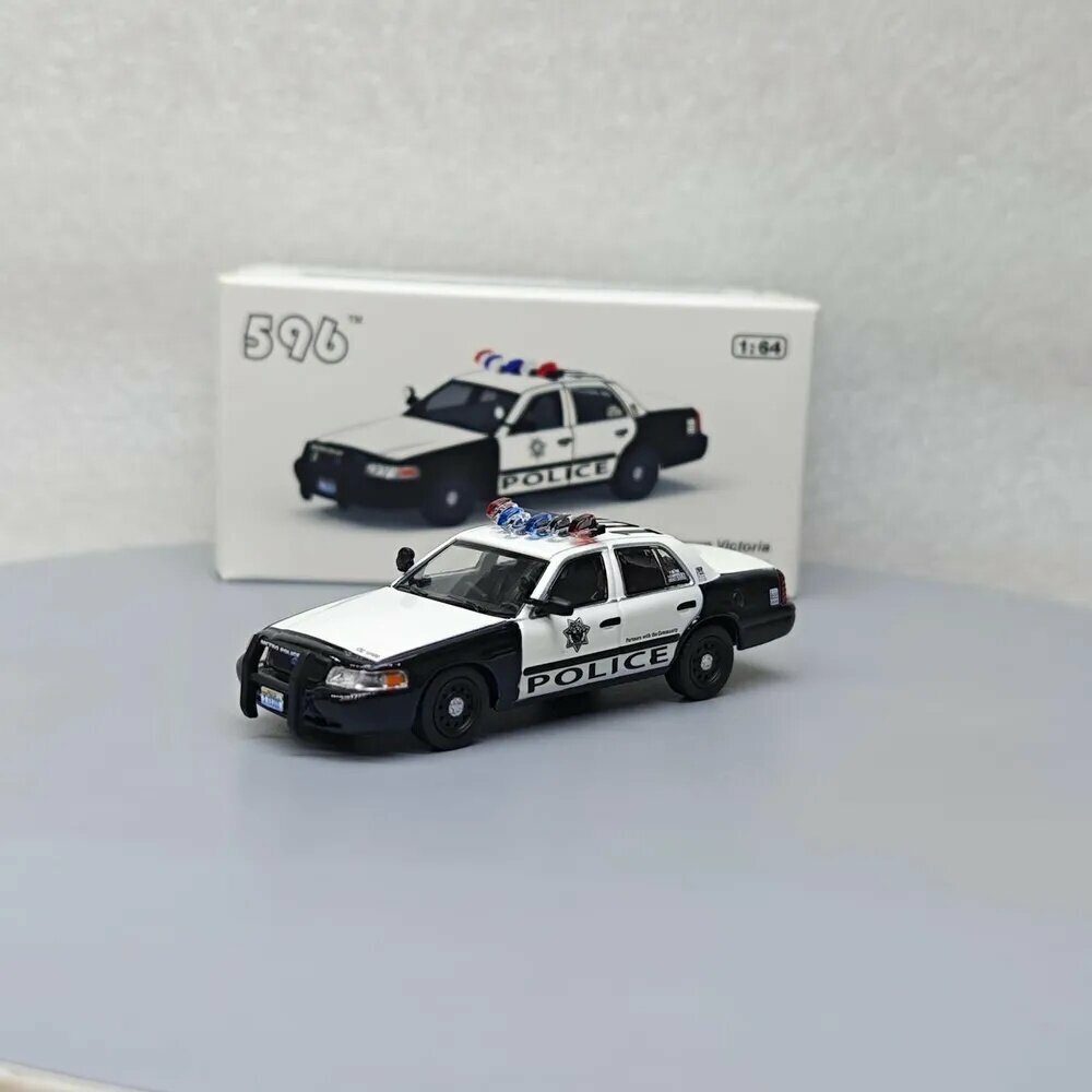 596 1:64 Ford Crown Victoria Las Vegas Nevada Police Car Model Подарки на день рождения для мальчиков, коллекции хобби, подарки для мальчиков