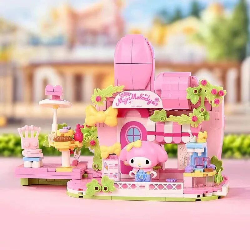 Сборные блоки Sanrio с фигуркой Май Мелоди в цветочном кафе - идеальный подарок для девочек