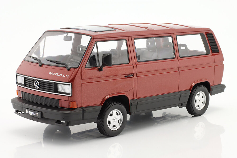 Модель коллекционная KK-SCALE Vw T3 multivan magnum 1987 red metallic