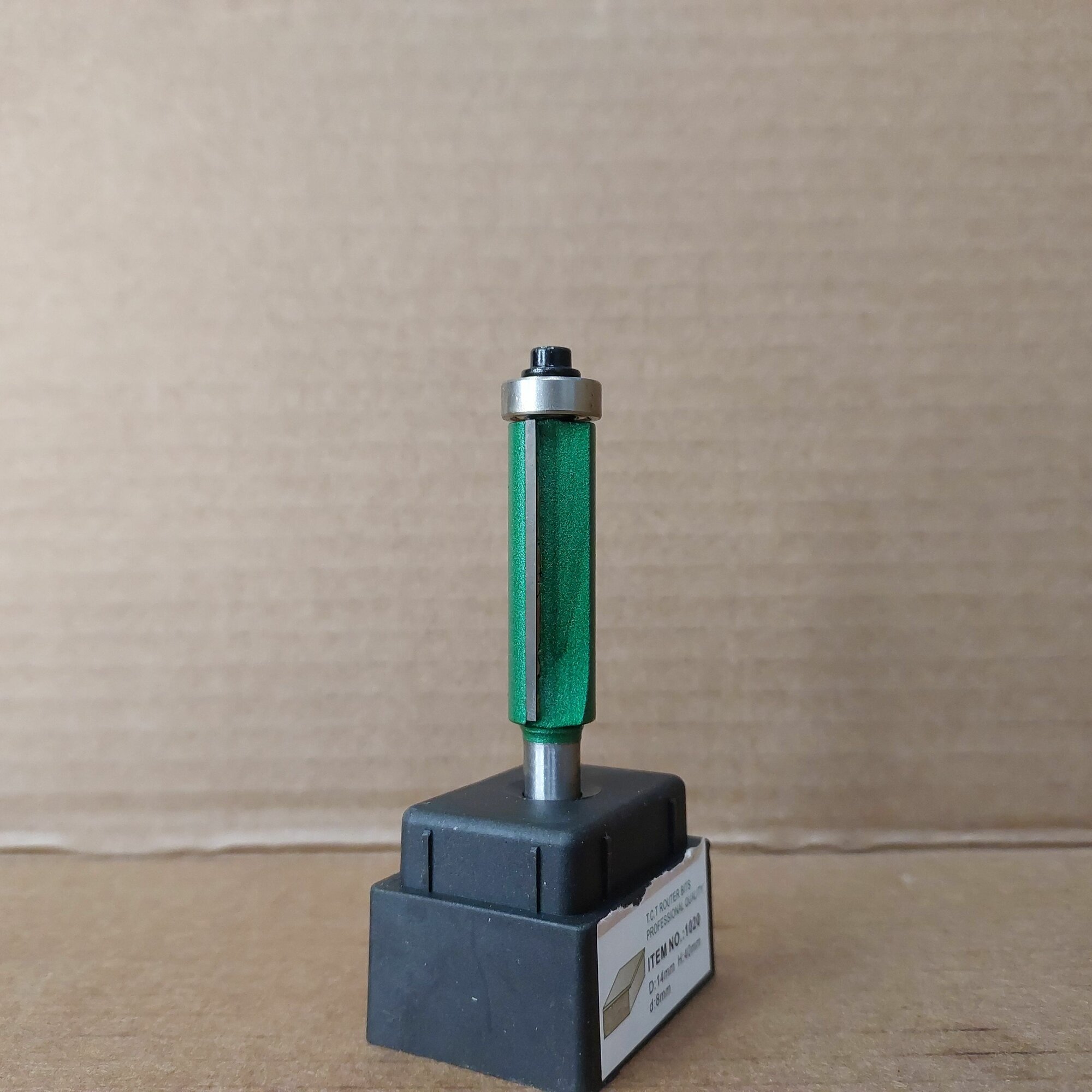 Фреза обгонная с нижним подшипником Алмаз 1020 D:14mm I:40mm d:8mm