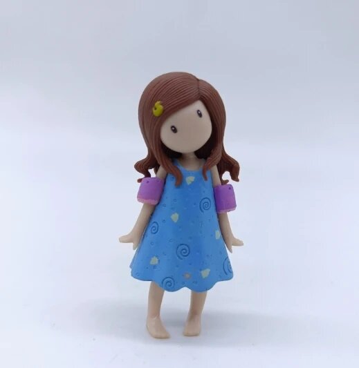 Пластиковая фигурка девушки London Girl