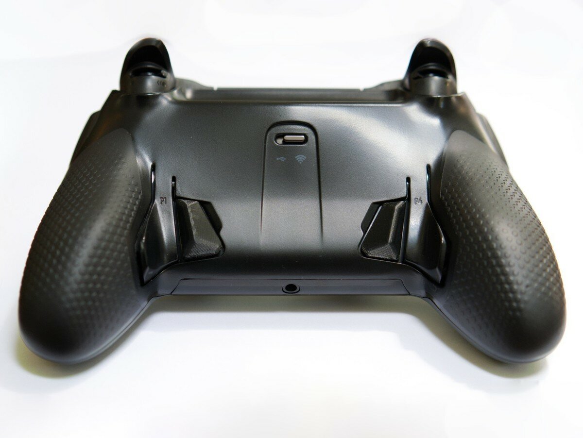Геймпад Scuf Envision Pro для ПК, проводное подключение, RGB-подсветка — фото 1