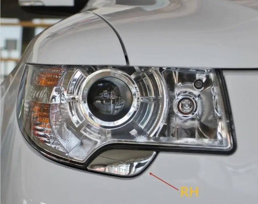Крышка омывателя фар правая Skoda Superb MK2 2008-2013, Цвет: 1pc Right Cap