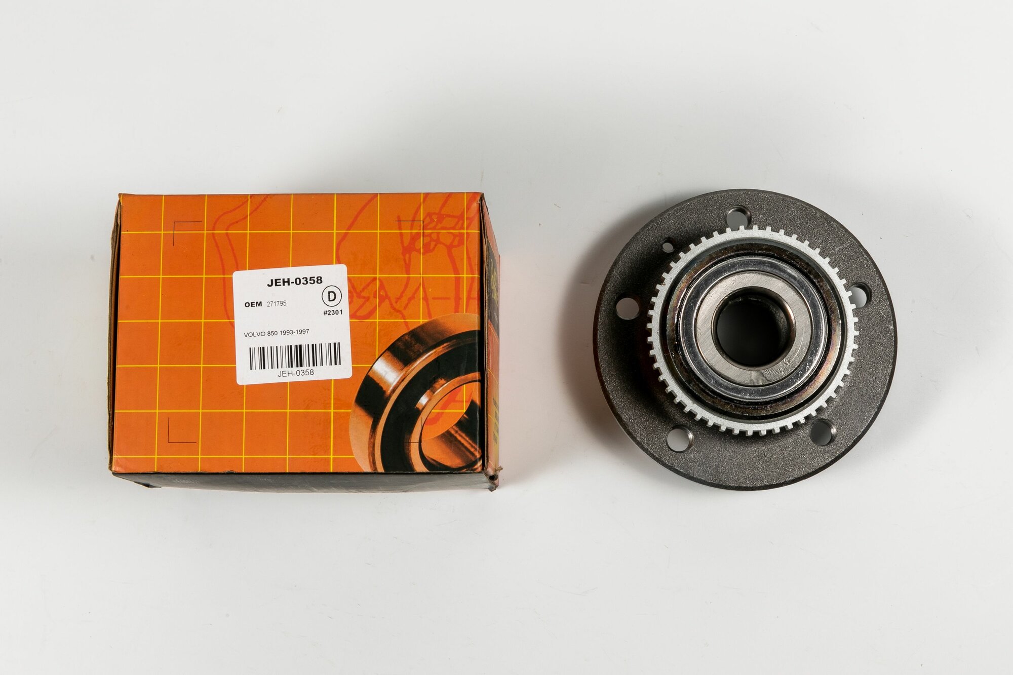 JUST DRIVE Ступица задняя (с ABS) VOLVO 850 1993-1997; VOLVO C70 1998-2004; VOLVO S70 1998-2000; VOLVO V70 1998-2000;