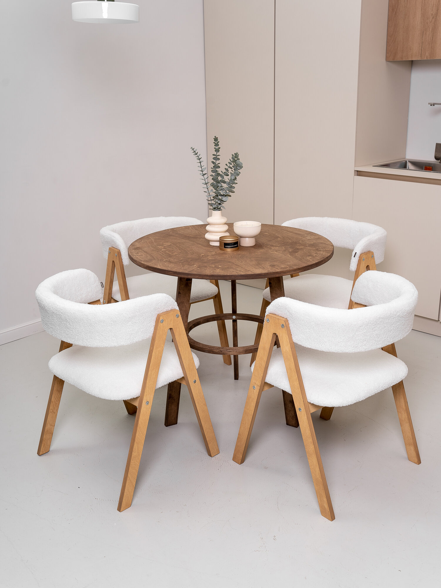 Стул мягкий кухонный со спинкой букле