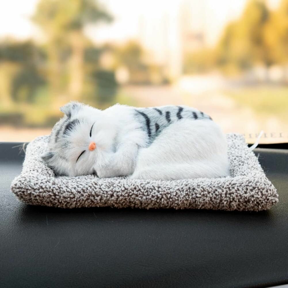 Мягкая игрушка кошка в машину на панель авто