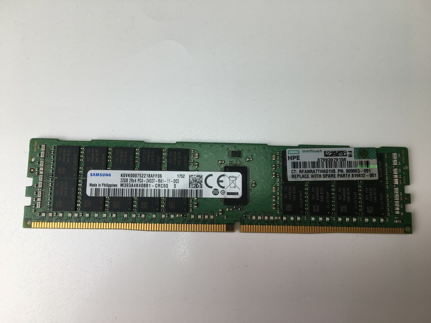 Оперативная память DIMM DDR4 32Gb 2400Mhz PC-19200 Samsung M393A4K40BB1-CRC серверная