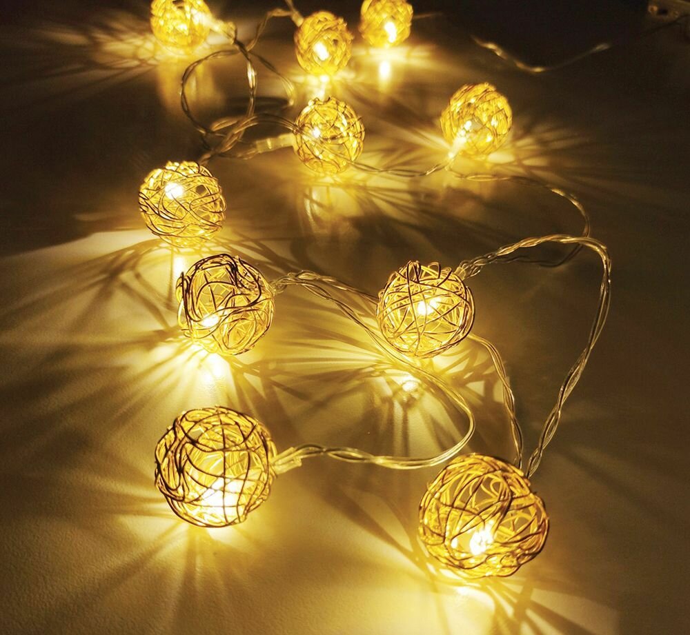 Гирлянда линейная интерьерная Золотые шарики 10 LED 2700K статичная, длина 1.8 м, батарейки 2*АА, IP20, CL594, FERON 51450