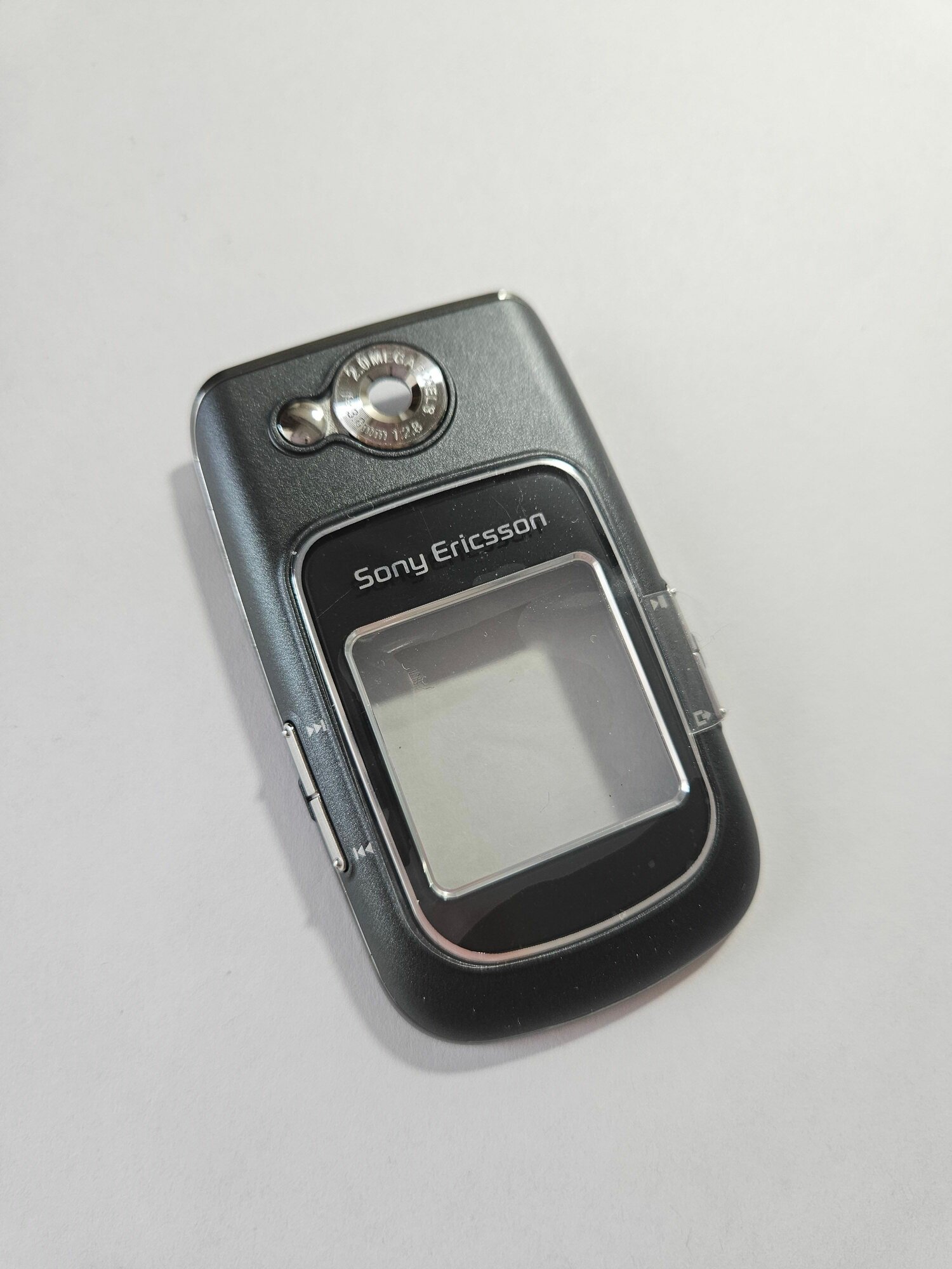 Передняя панель для Sony Ericsson Z710i (цвет - black) оригинал. Новая!