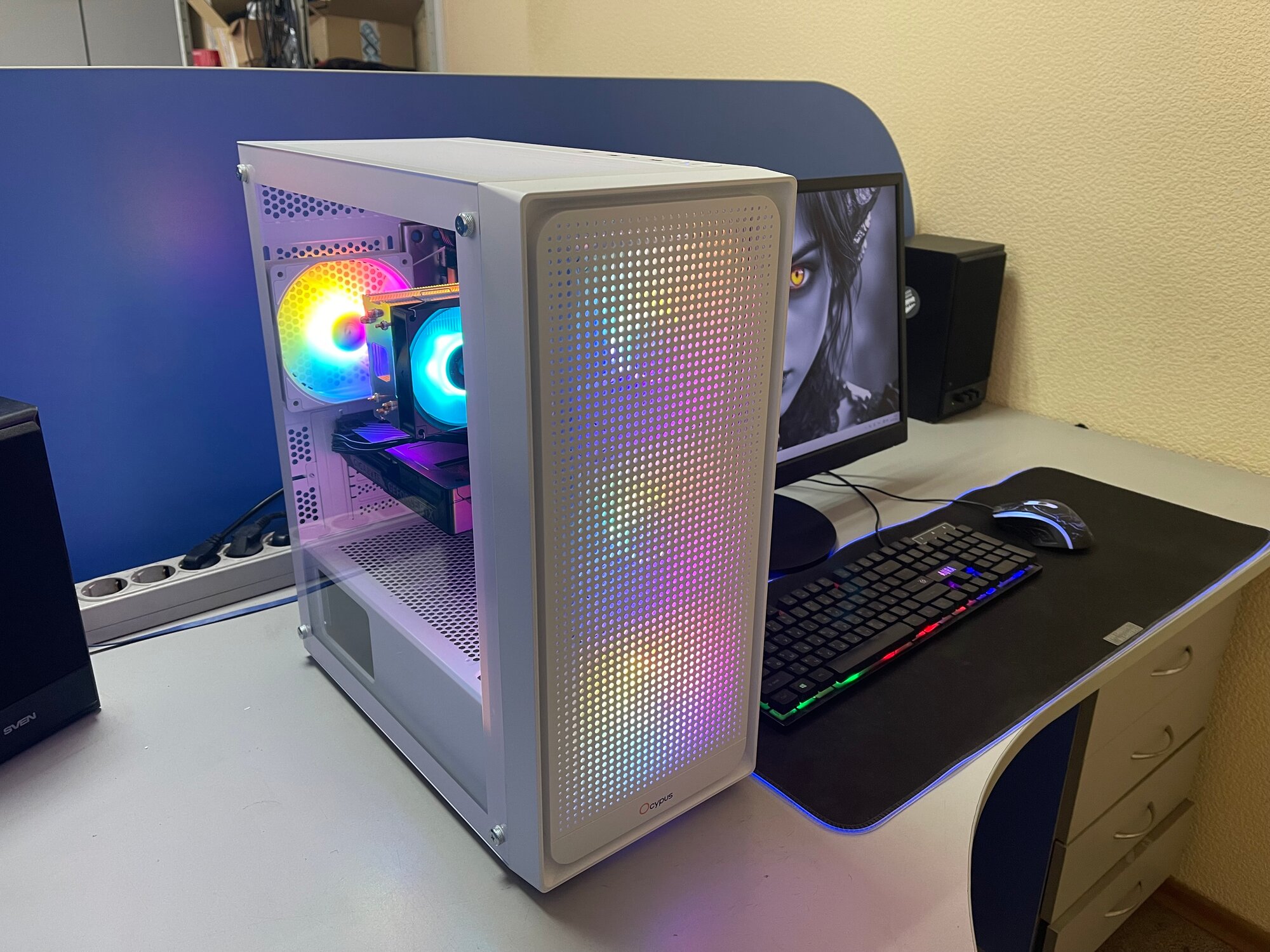 Игровой компьютер Ryzen 5 7500F 16Gb DDR5 RTX 5060 8Gb ssd m2 512Гб ssd 512Гб 550W