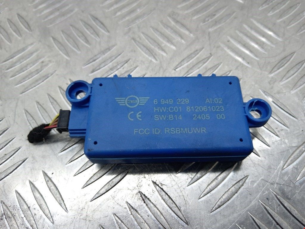 Блок комфорта / 1728389 6949229 65756949229 для Mini One Hatch 1 (R52) (с пробегом)