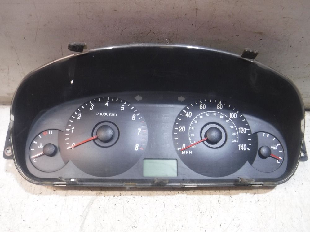 Панель приборов Hyundai Elantra III