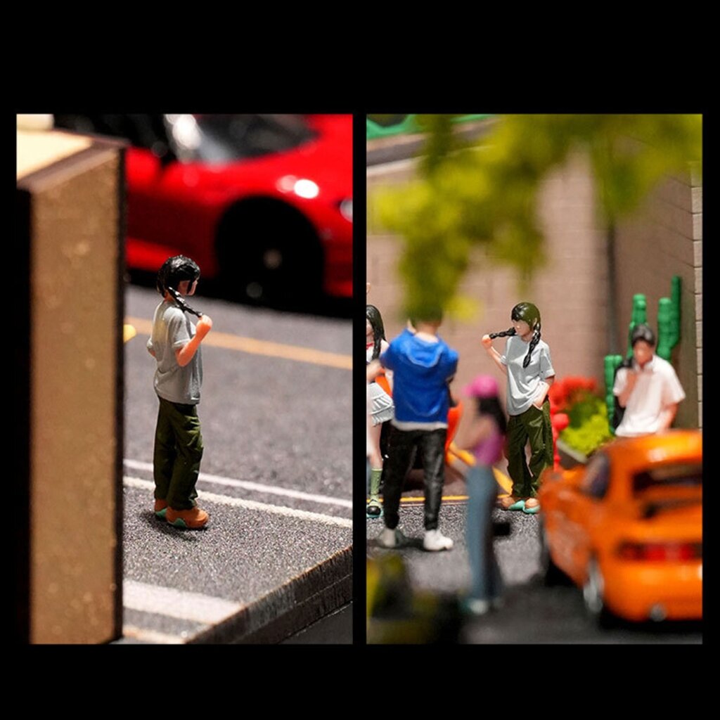 Фигурка Девушка в гостиной в масштабе 1:64