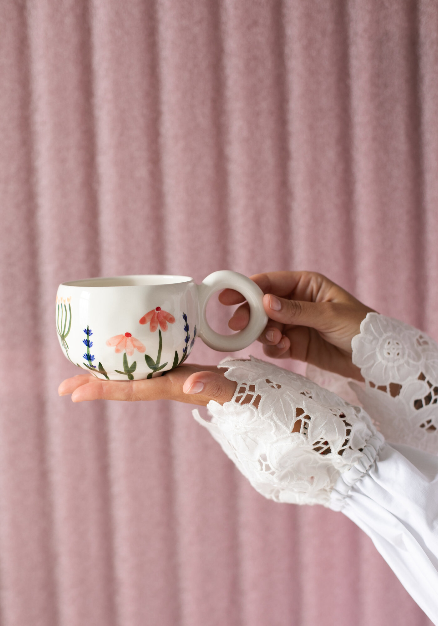 Чашка ZORCA CERAMICA "Полевые цветы", полуфарфор, ручная работа, 300мл