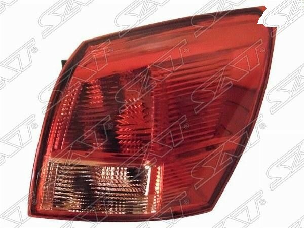 Фонарь задний SAT ST-215-19K1R Nissan Qashqai 06-10 / Dualis 07-10 правый